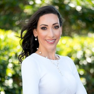 Detra Croke | South Florida Luxury Advisors