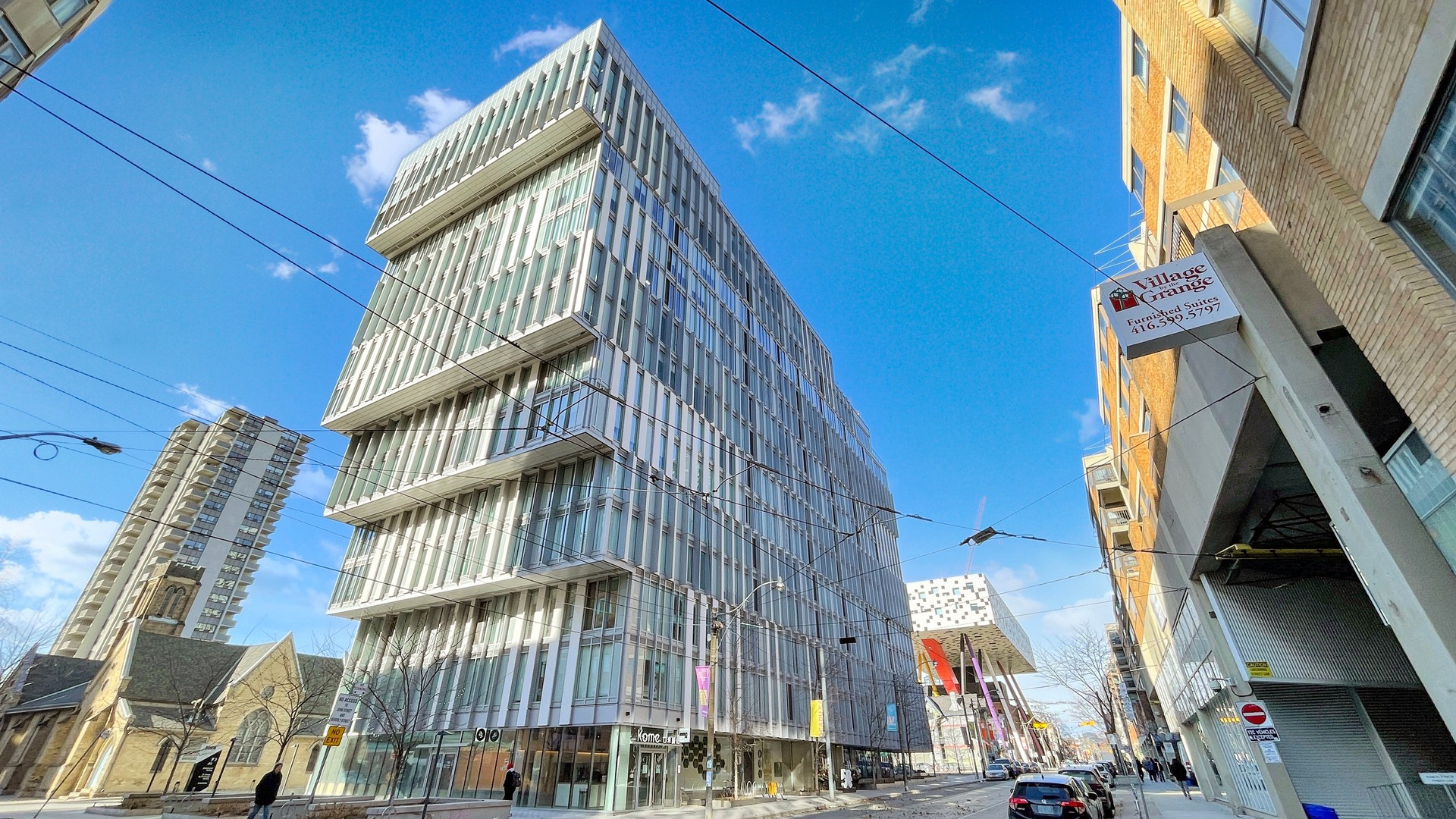 Form Condos - 50 McCaul St | 3 Condos For Sale & 5 For Rent