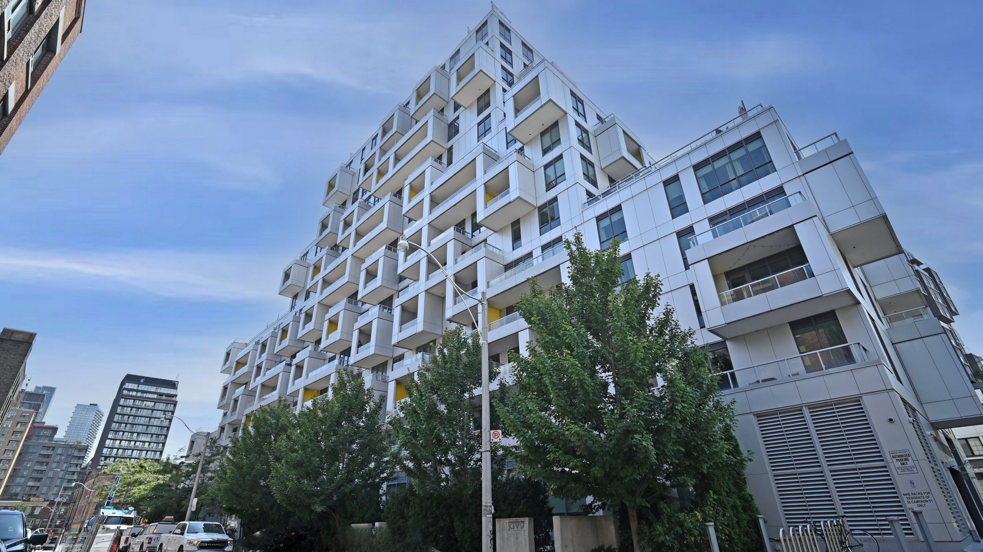 SQ At Alexandra Park | 3 Condos For Sale & 3 For Rent