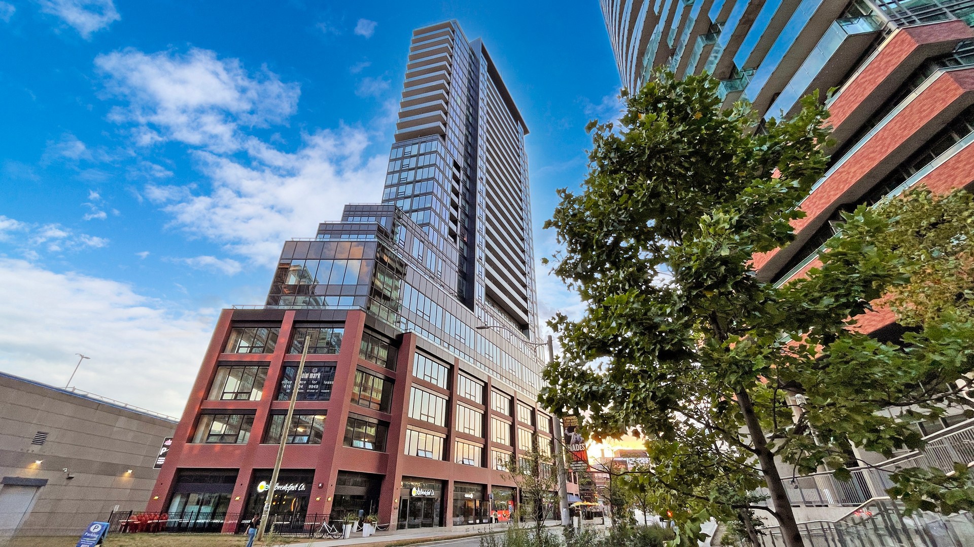 Liberty Market Towers | 2 Condos For Sale & 2 For Rent