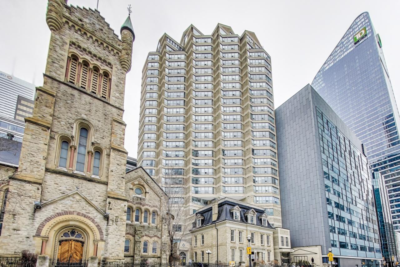 Symphony Place Condos - 71 Simcoe St | 1 Condo For Sale